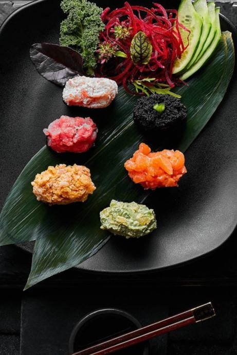 Gunkan - Mango | 2pcs. | Subarashi Sushi Casablanca