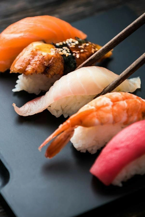 Nigiris - Tamago | 2pcs | Subarashi Sushi Casablanca